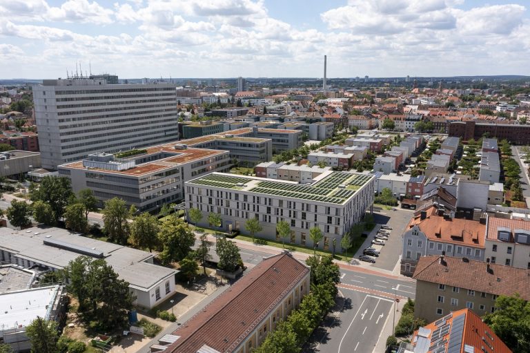 Erlangen: S&P CD vermietet an Lidl in Mixed-Use-Immobilie